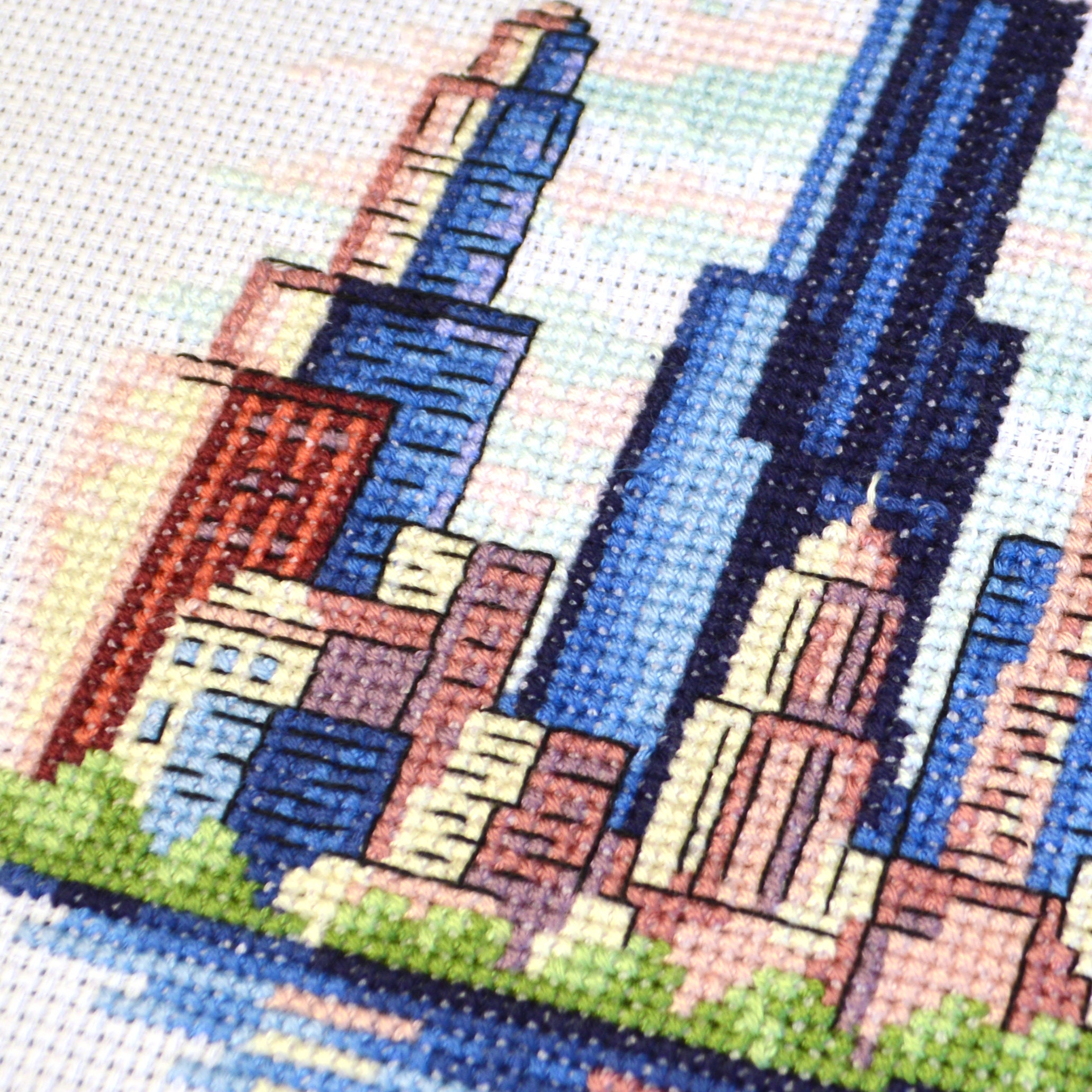 Chicago Cross Stitch Counted Pattern - Cityscape Embroidery Design ...