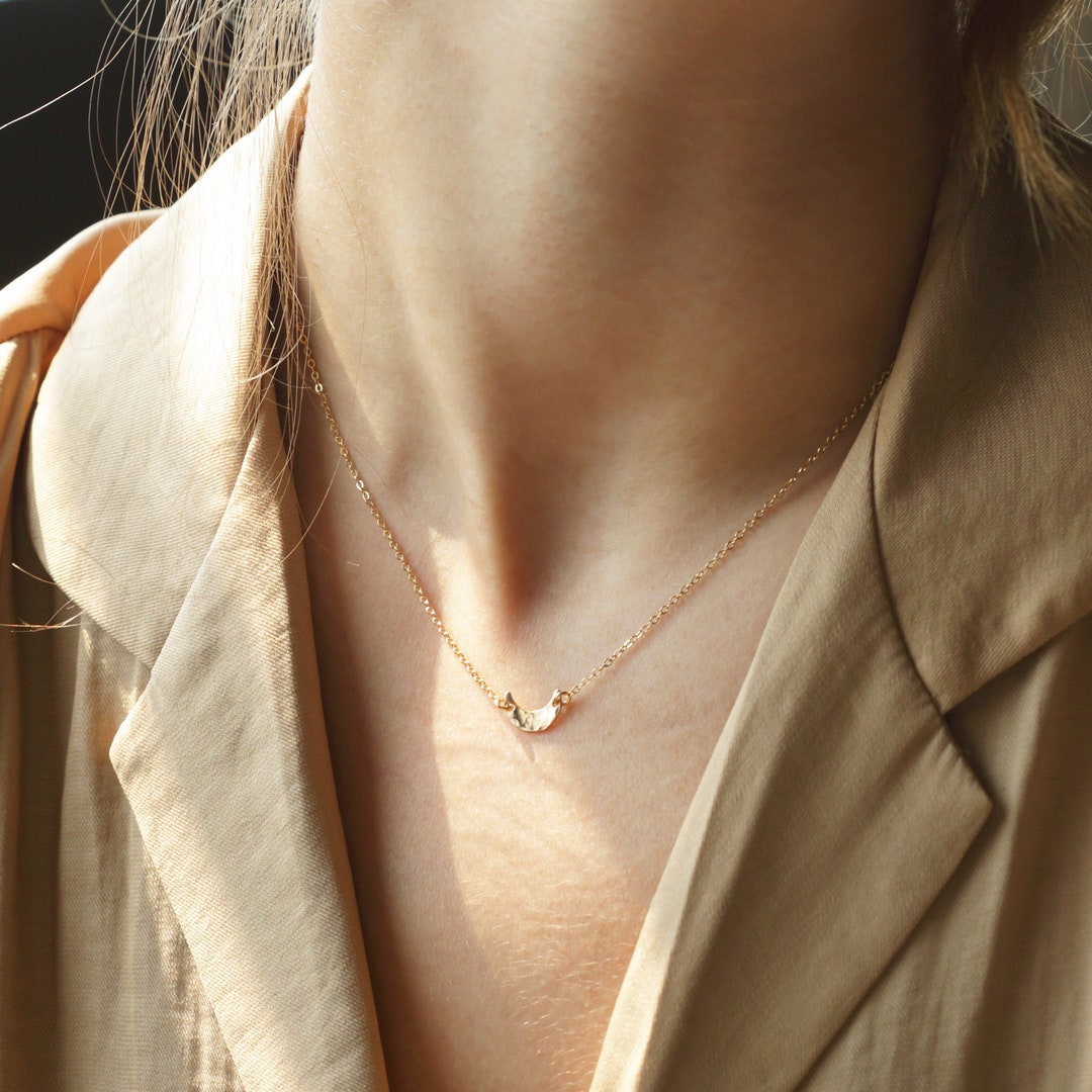 LUNA Necklace Tiny Crescent Moon Necklace Dainty Moon - Etsy