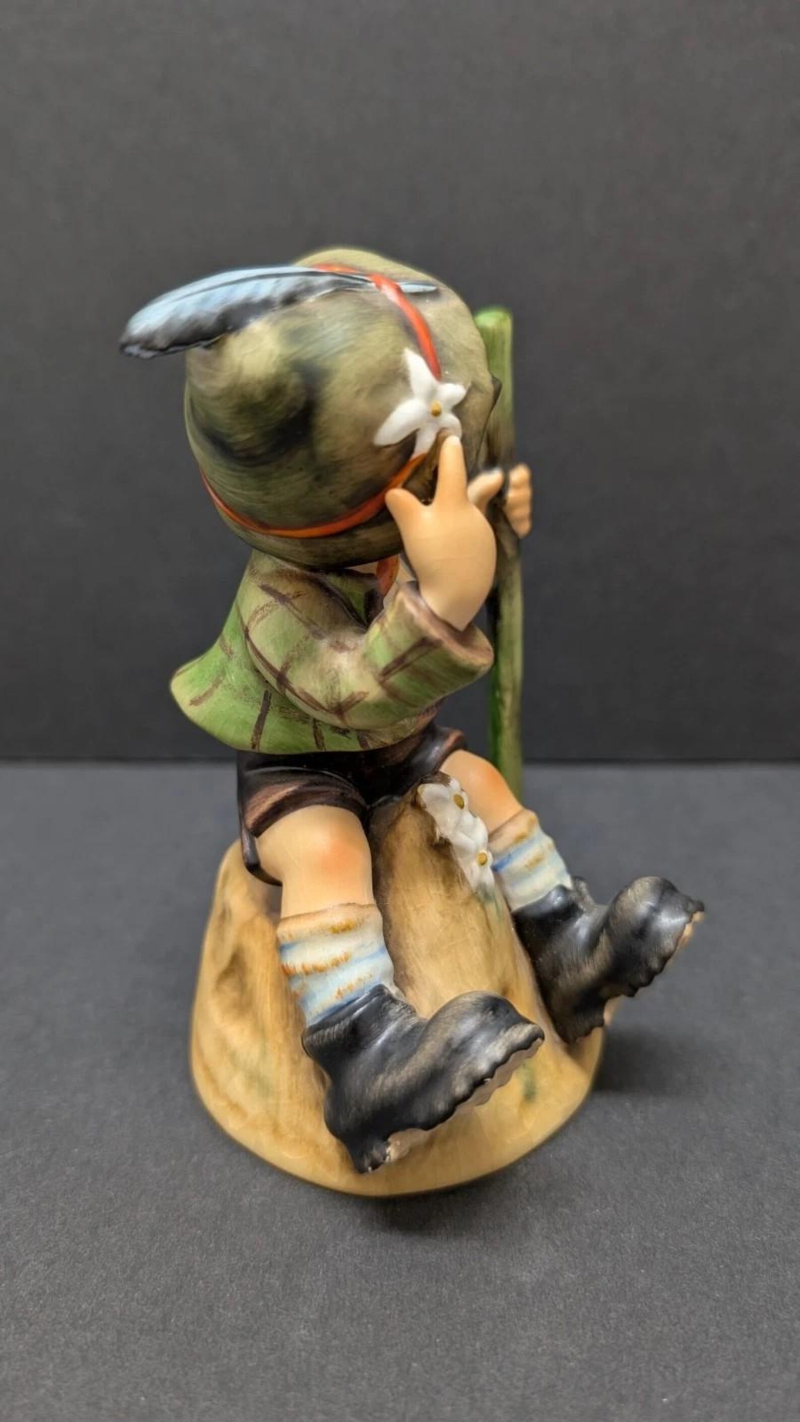 Goebel Hummel TMK-4 Vintage Figurine Porcelain Boy Climbing #315 ...