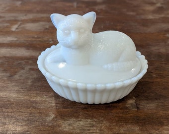 Westmoreland Cat Milk Glass - Etsy