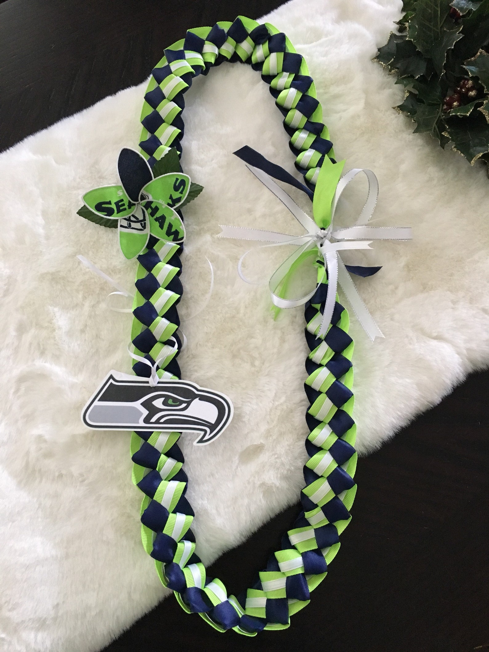 NFL TEAMS Themed Hawaiian Ribbon LEI Professional Sports | Etsy