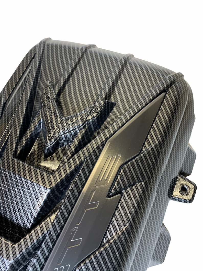 Custom Hydro Dipped 2020+ Corvette Engine Cover Carbon Fiber - Etsy
