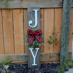 Rustic Joy Sign, Vertical Farmhouse Joy Sign, Country Christmas Decor ...