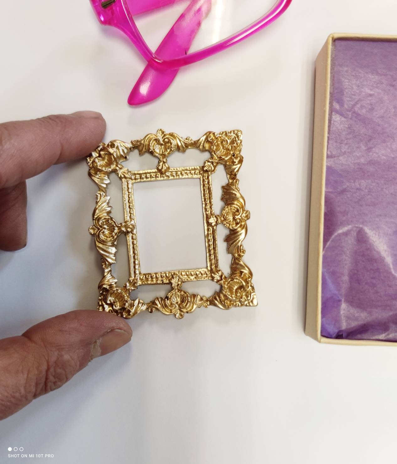 Golden Mini Frame. Esc. 1/12 - Etsy