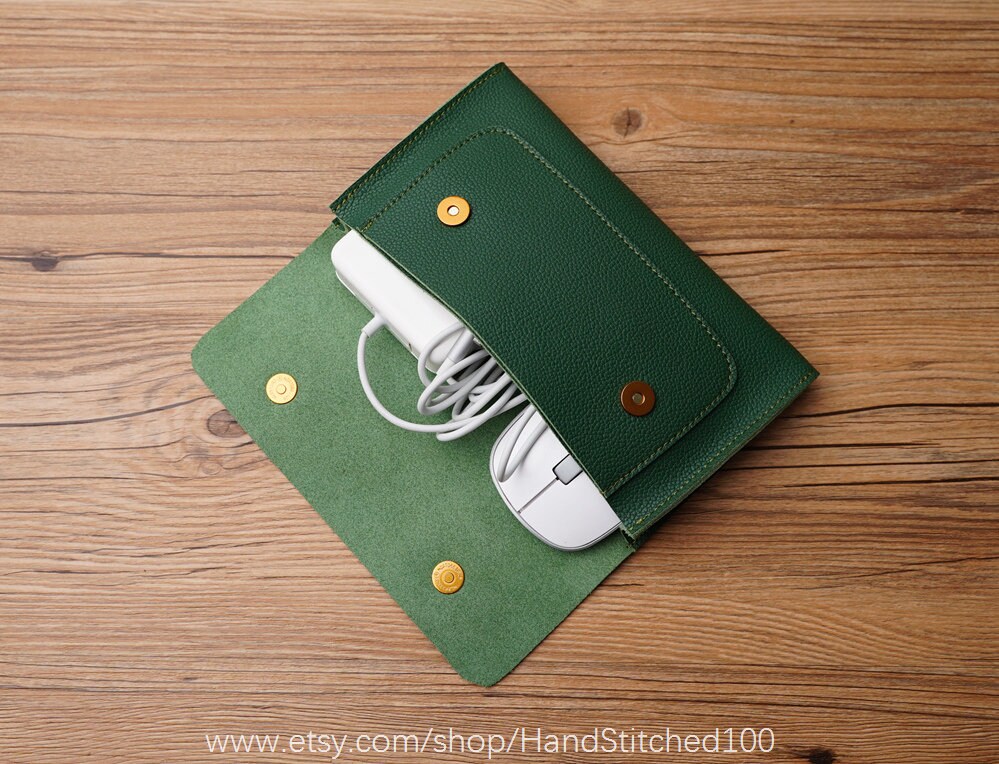 ONE SET Handmade leather macbook sleeve case for new macbook | Etsy