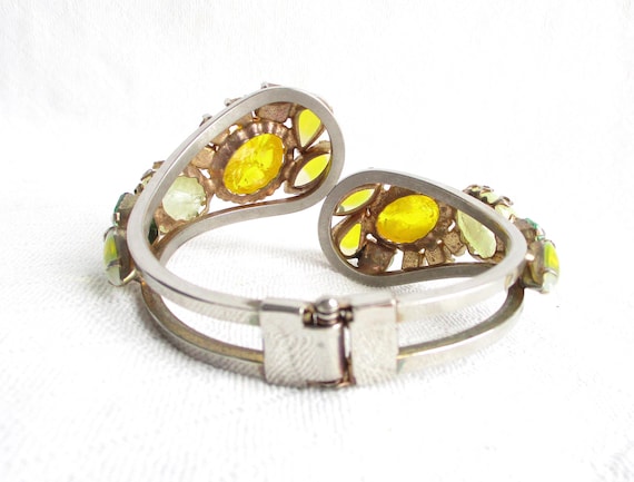 Gorgeous Yellow, Green and Opal Canary Cabochon and R… - Gem