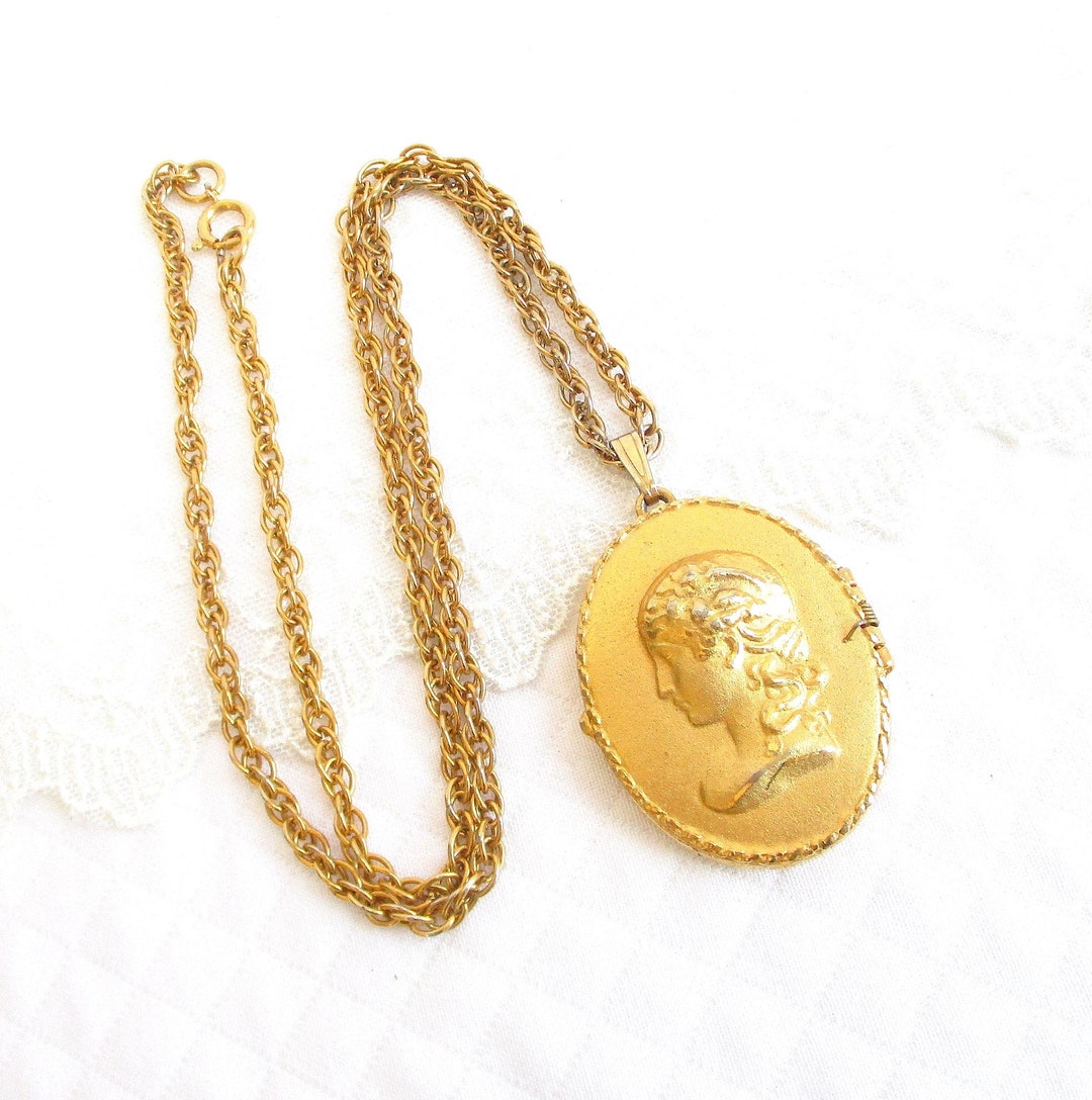 Pauline Rader Golden Cameo Spring Locket and Long Gold Chain Vintage ...