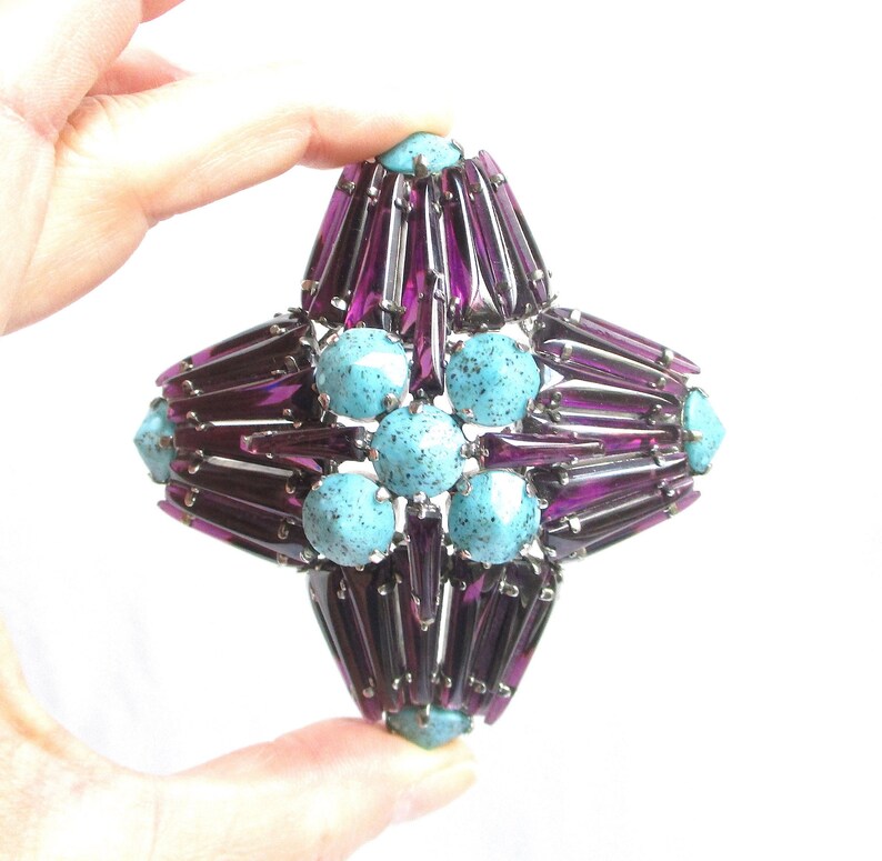 SCHREINER NY Arch Ruffle Brooch & Matching Clip Back Earrings - Etsy