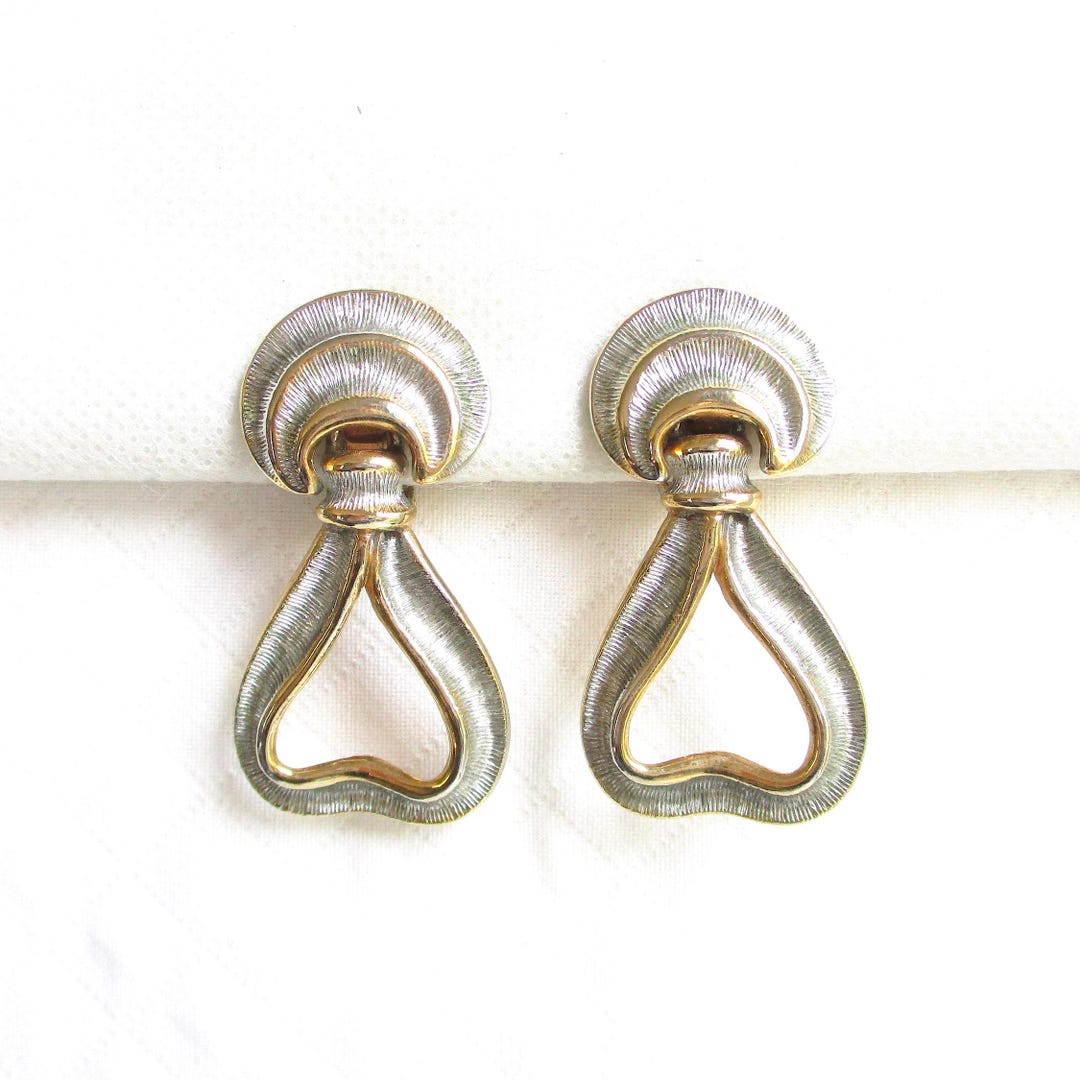 Vintage Dangling Door Knocker Style Clip Back Earrings - Silver Etched ...