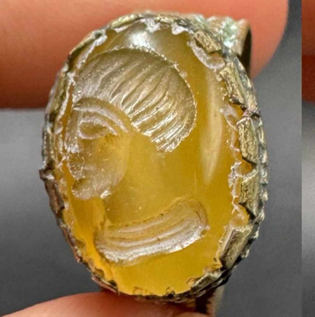 Rare Roman Intaglio Ring – Intaglio Sealing Design & Portrait - Etsy