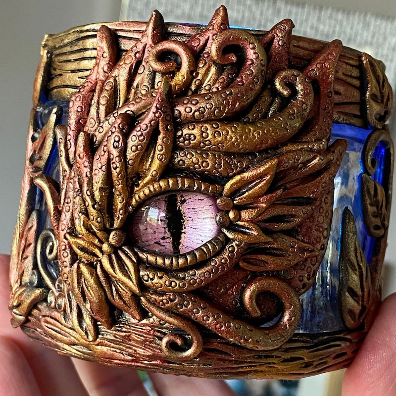 Dragon Eye Box - Etsy