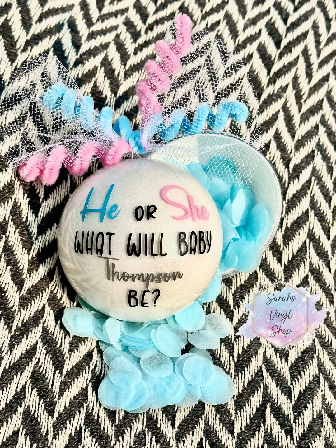 Gender Reveal Pop Apart Ball Burst of Excitement Gender Reveal Ideas ...