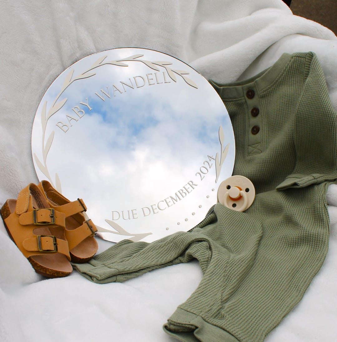 Custom Pregnancy Announcement Mirror: Photo Prop for Grandparents - Etsy
