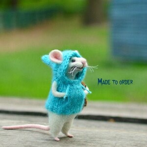 Made to Order Sculpture Mouse in Jumper Figurine Mouse in Clothes Filz ...