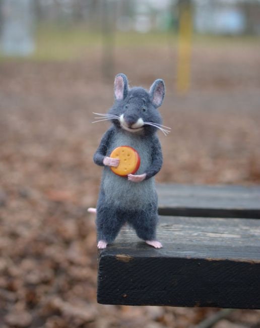 Needle Felted Gray Rat With Cheese, Handmade Wool Collectible, Felted ...