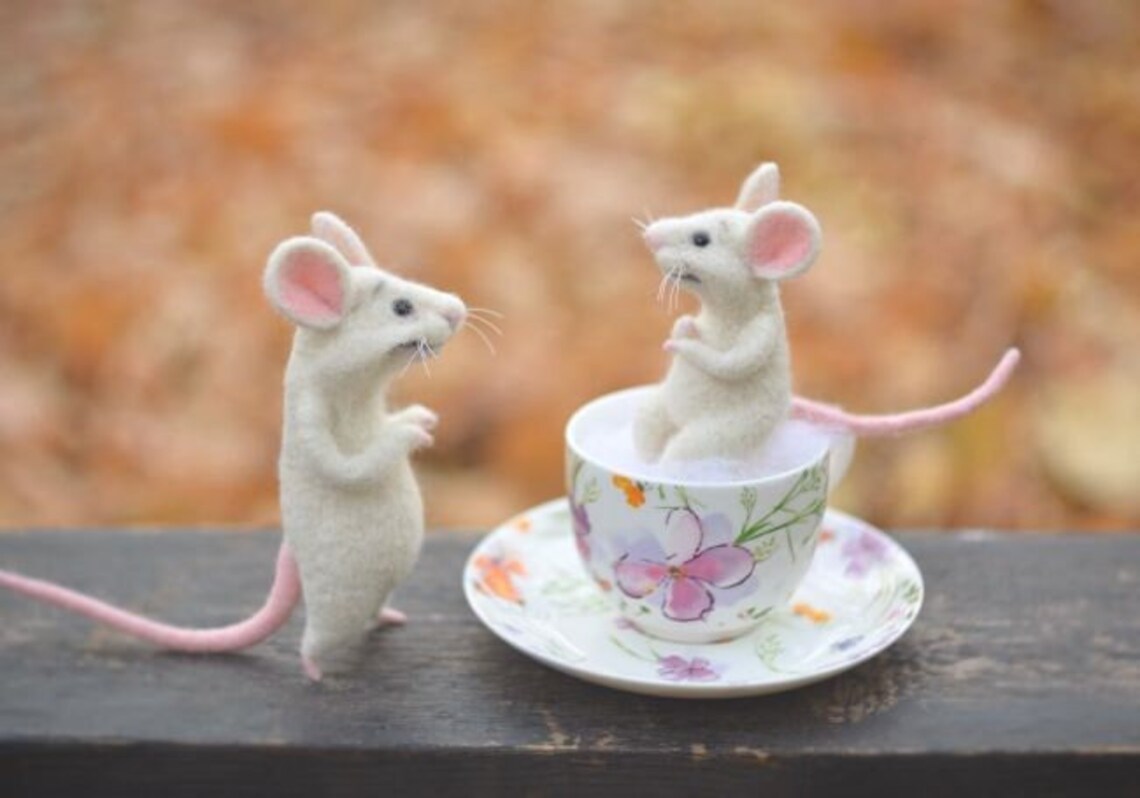 MADE TO ORDER White Mice Mouse in the Cup Cute Mouse Mouse on - Etsy