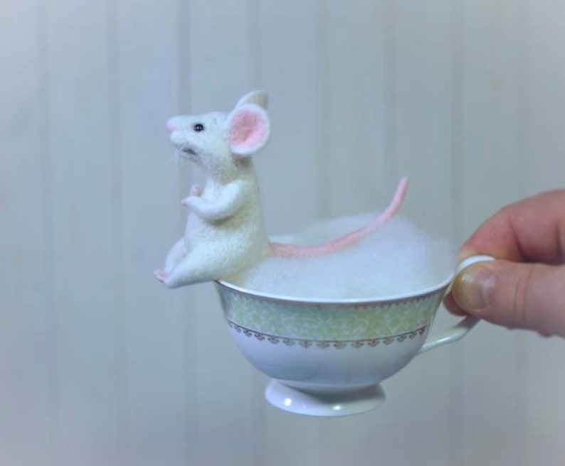 MADE TO ORDER White Mice Mouse in the Cup Cute Mouse Mouse on - Etsy