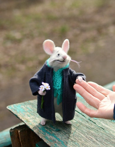 MADE TO ORDER Rat in coat Felting rat Rat in clothes White | Etsy