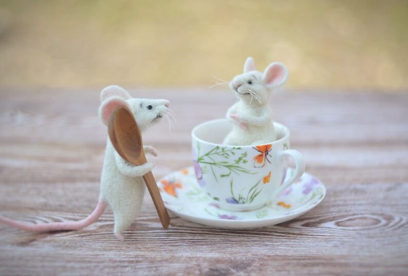 MADE TO ORDER White mice Mouse in the cup Cute mouse Mouse on | Etsy