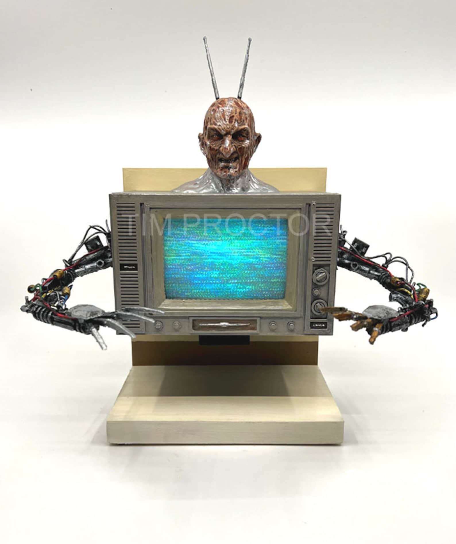 Freddy TV XL Deluxe Light up Diorama - Etsy