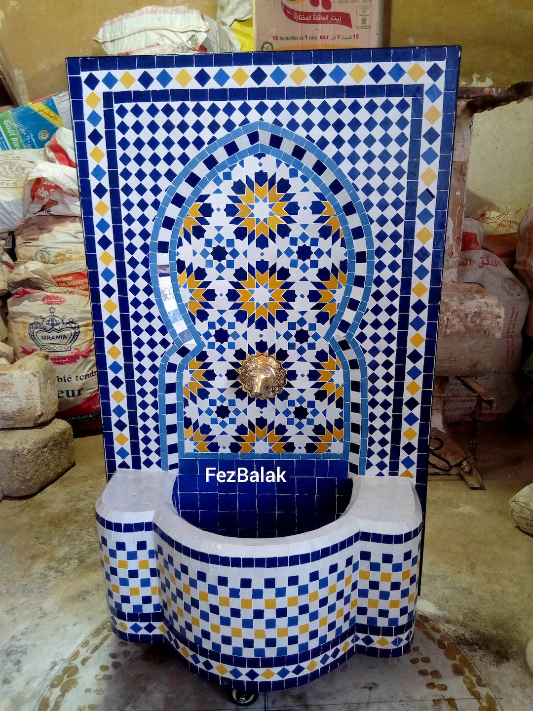 Fontaine Marocaine De Jardin 100% , Fontaine En Mosaïque Sur Musure, Le ...