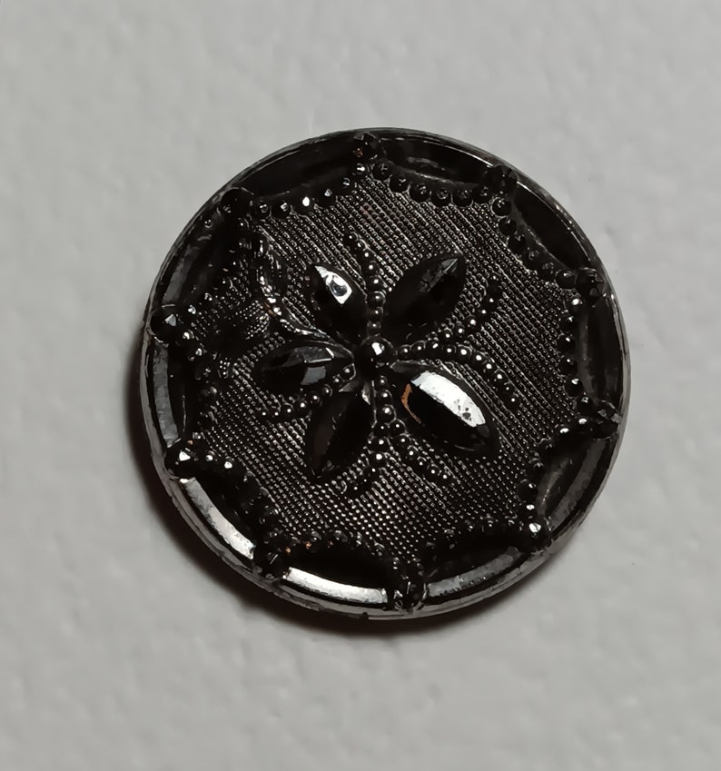 Sale!! 35 Black Glass With Silver Luster Buttons, National Button ...