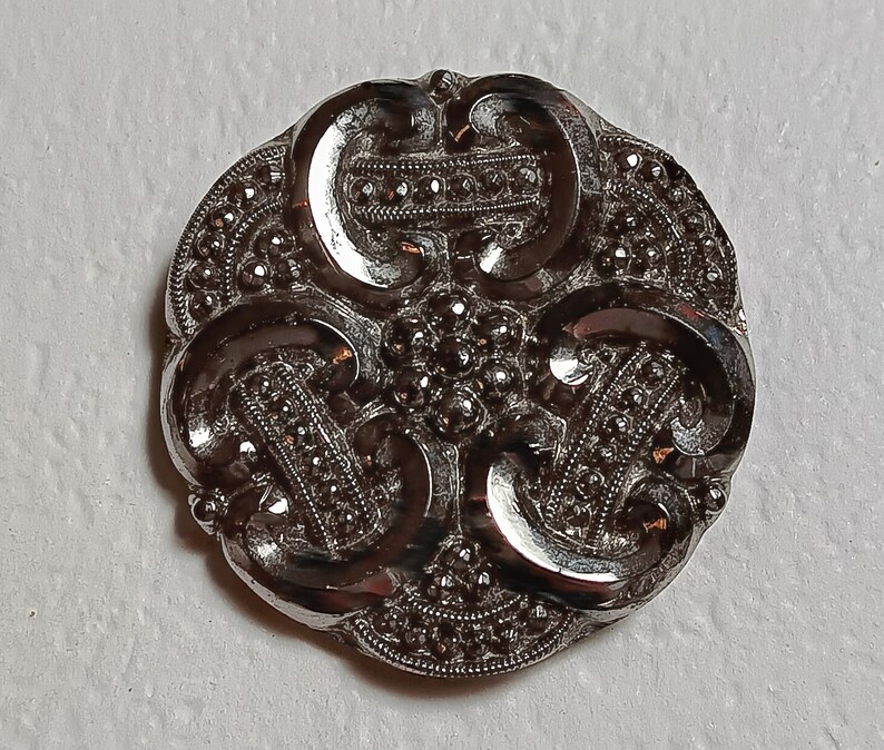 Sale!! 35 Black Glass With Silver Luster Buttons, National Button ...