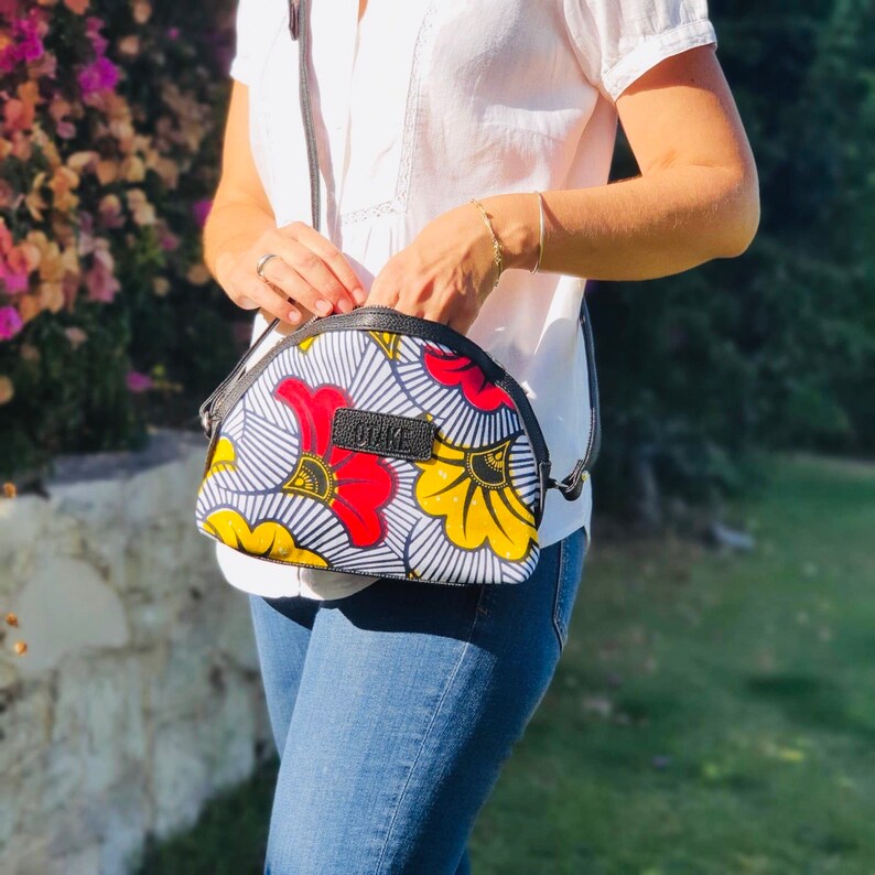 Sac wax rond pagne africain fleur de mariage wax France fuchsia et ...