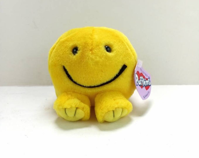 Puffkins Collection Yellow Happy Face Plush Swibco 1998 Style 6684 With ...