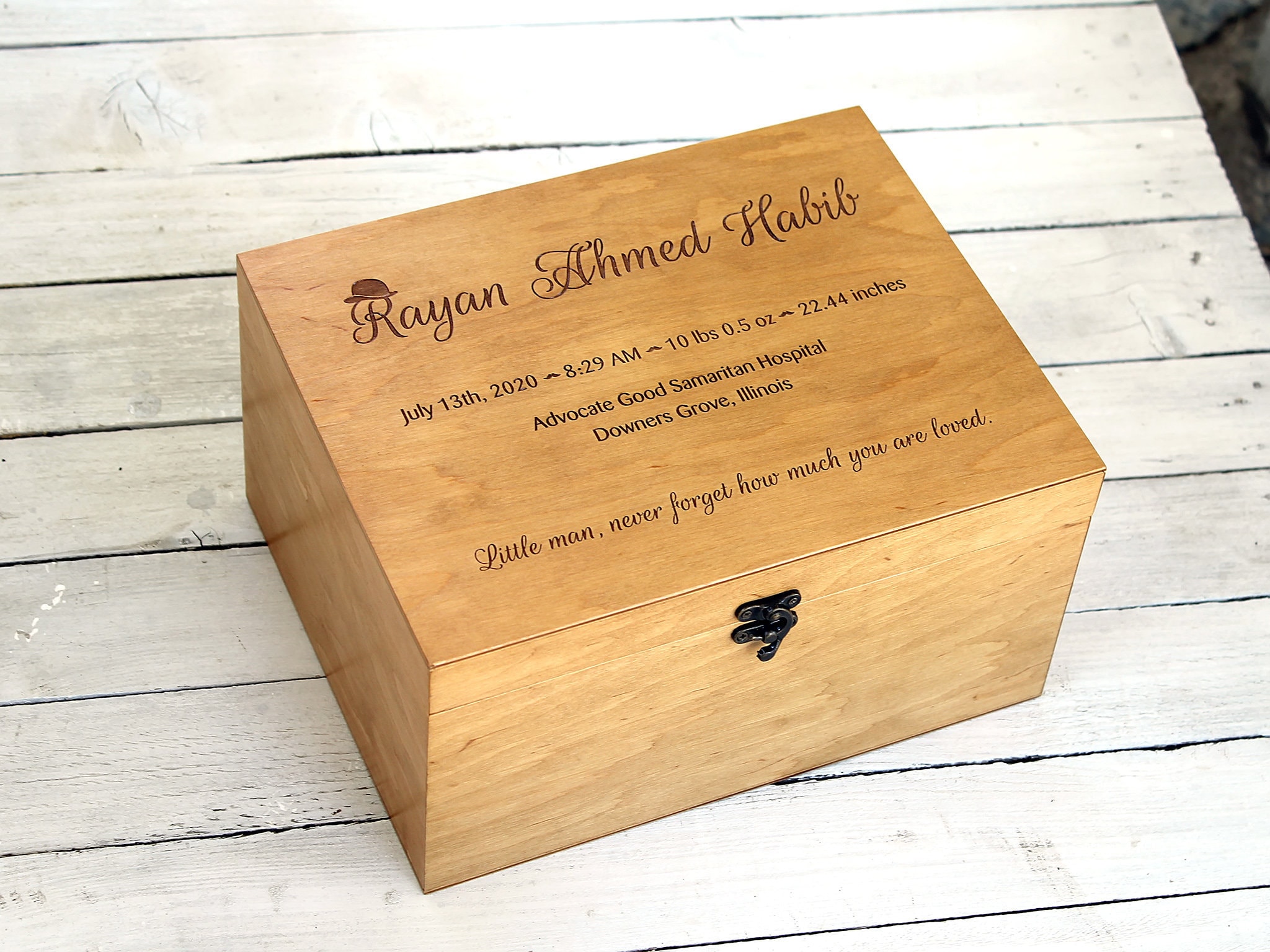 Custom Baby Memory Box With Stats and Place of Birth - Etsy