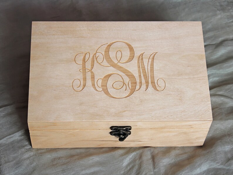 Monogram Wood Box Monogram Jewelry Box caja de joyería - Etsy España