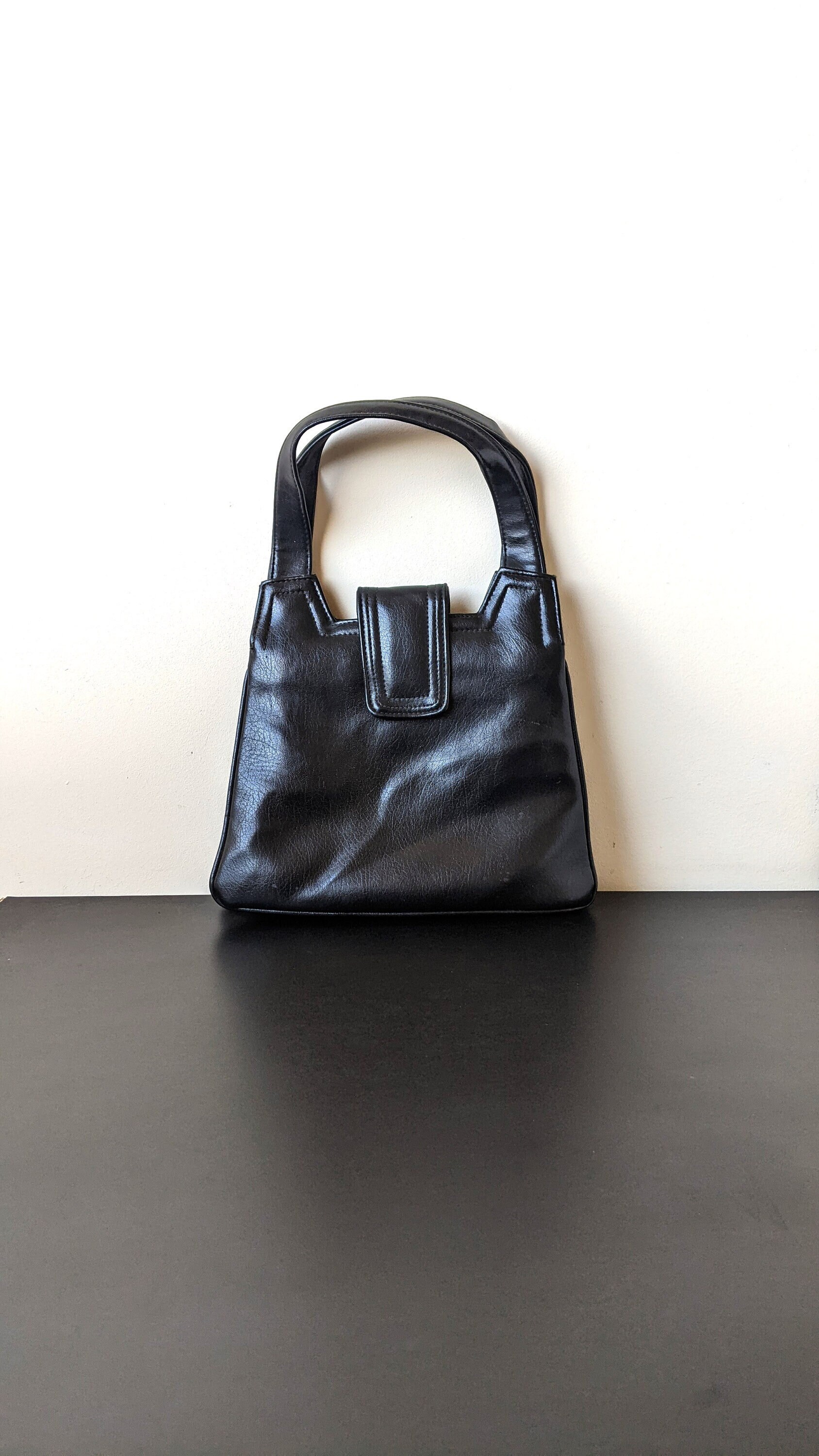 Vintage Top Handle Handbag With Inner Frame, Vegan Leatherette Handheld ...