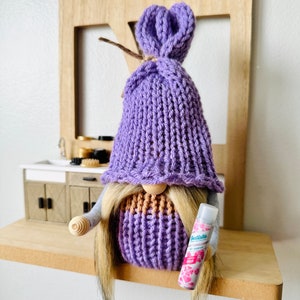 Girl Gnome, Hairdresser Gnome, Bathroom Gnome, College Gnome, School ...