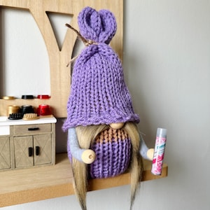 Girl Gnome, Hairdresser Gnome, Bathroom Gnome, College Gnome, School ...