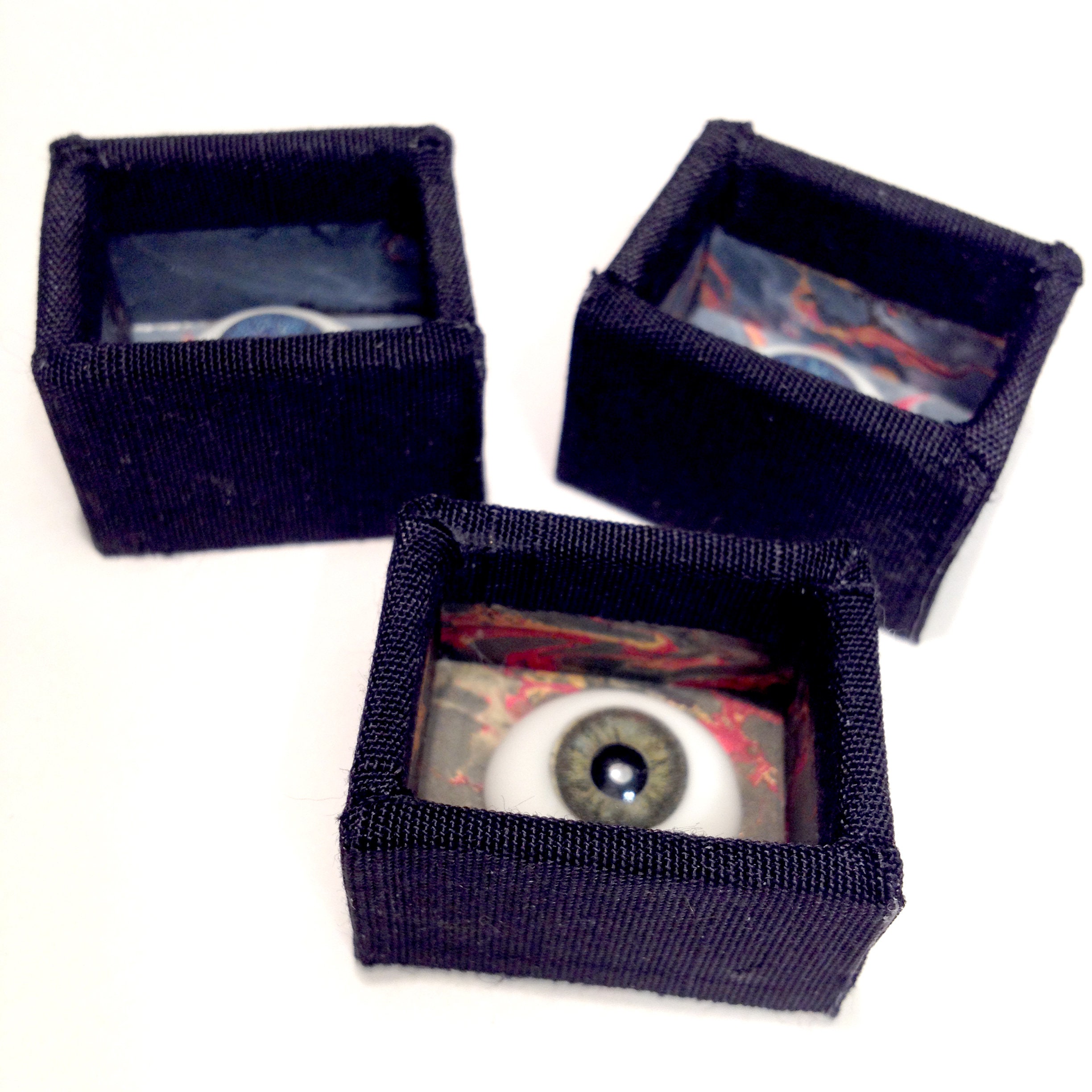 Eyebox Curiosity - Etsy