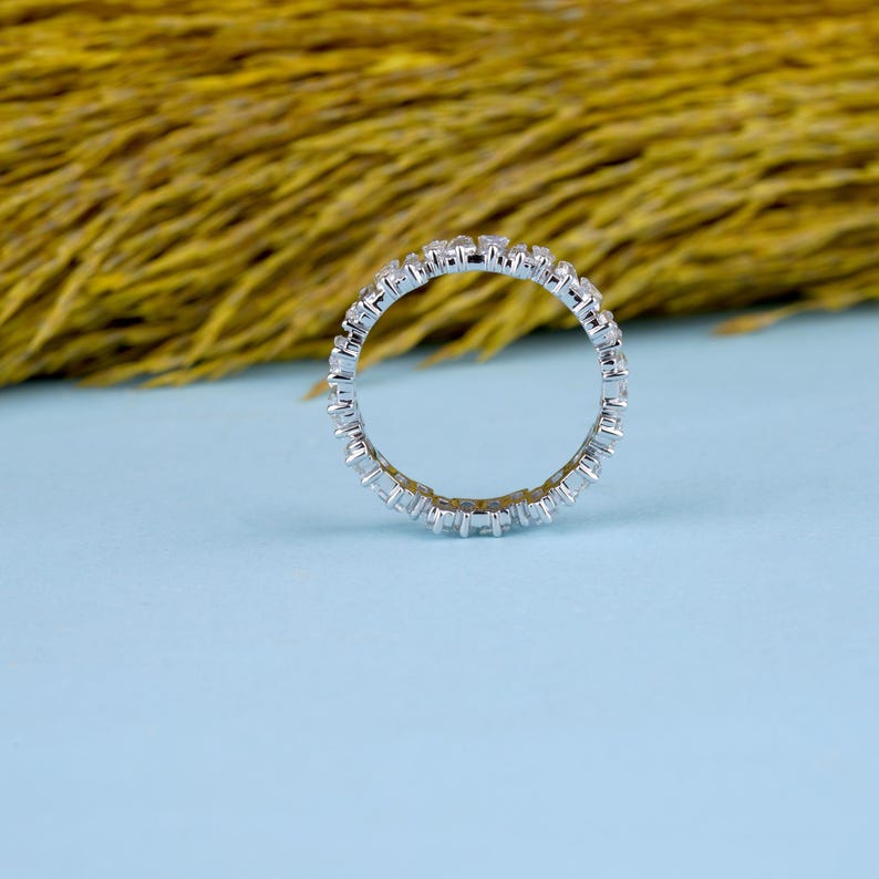 Bridge Eternity Band With Trapeze Cut Diamonds/ Alternating Tapered ...