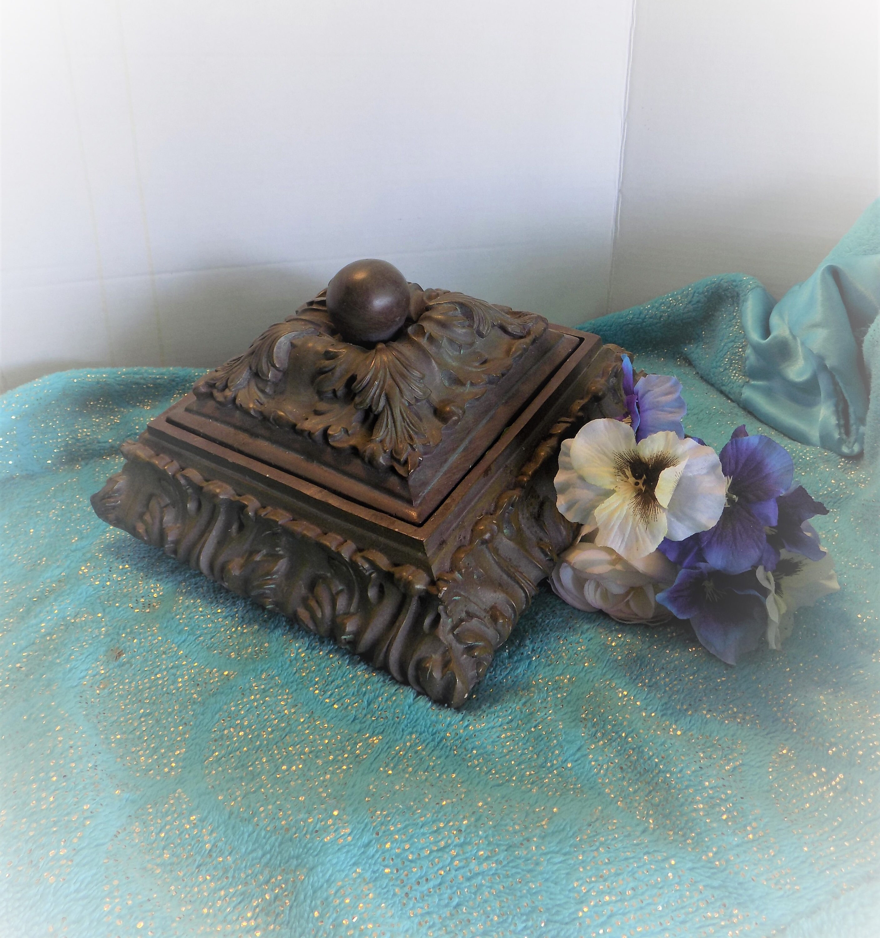 Vintage Style Metaphysical Altar Kit Crystal / Gemstone - Etsy