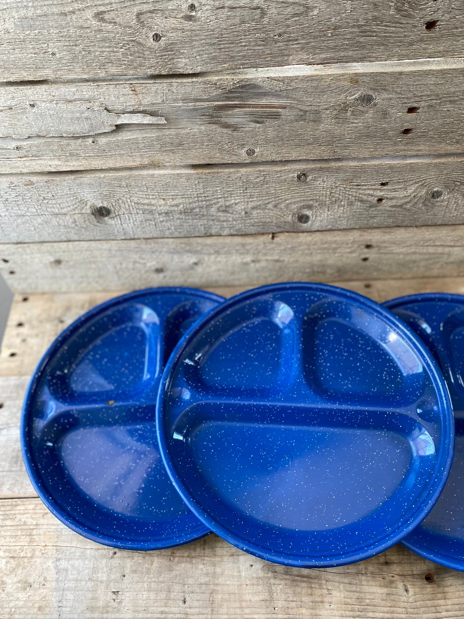 Set of 3 Enamel Plates - Etsy