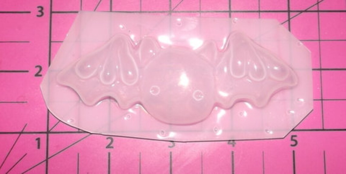 RSH Exclusive Kawaii Melty Drippy Bat Flexible Plastic Resin - Etsy
