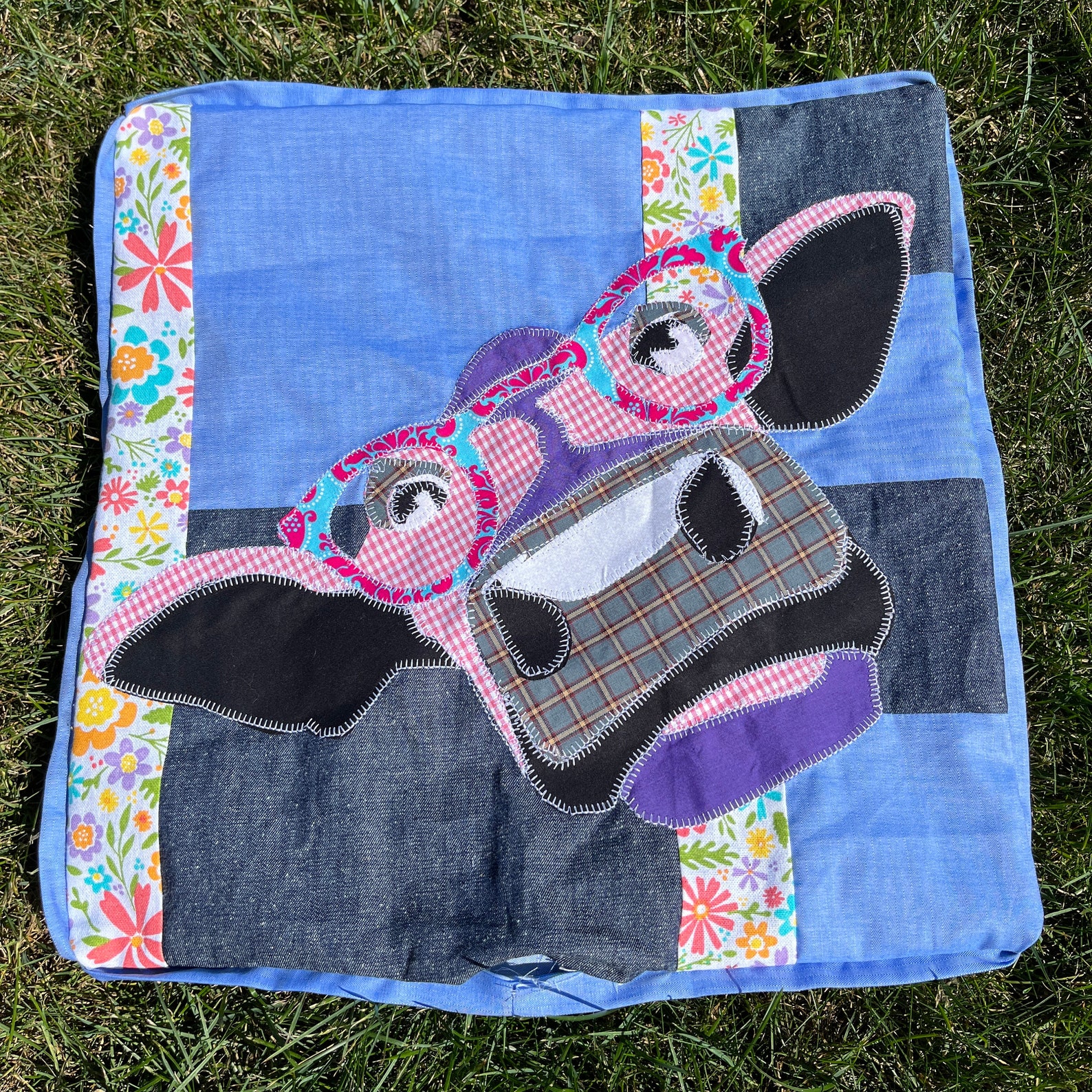 Quilt Applique Cow Pattern Digital Download Pattern PDF and SVG for ...