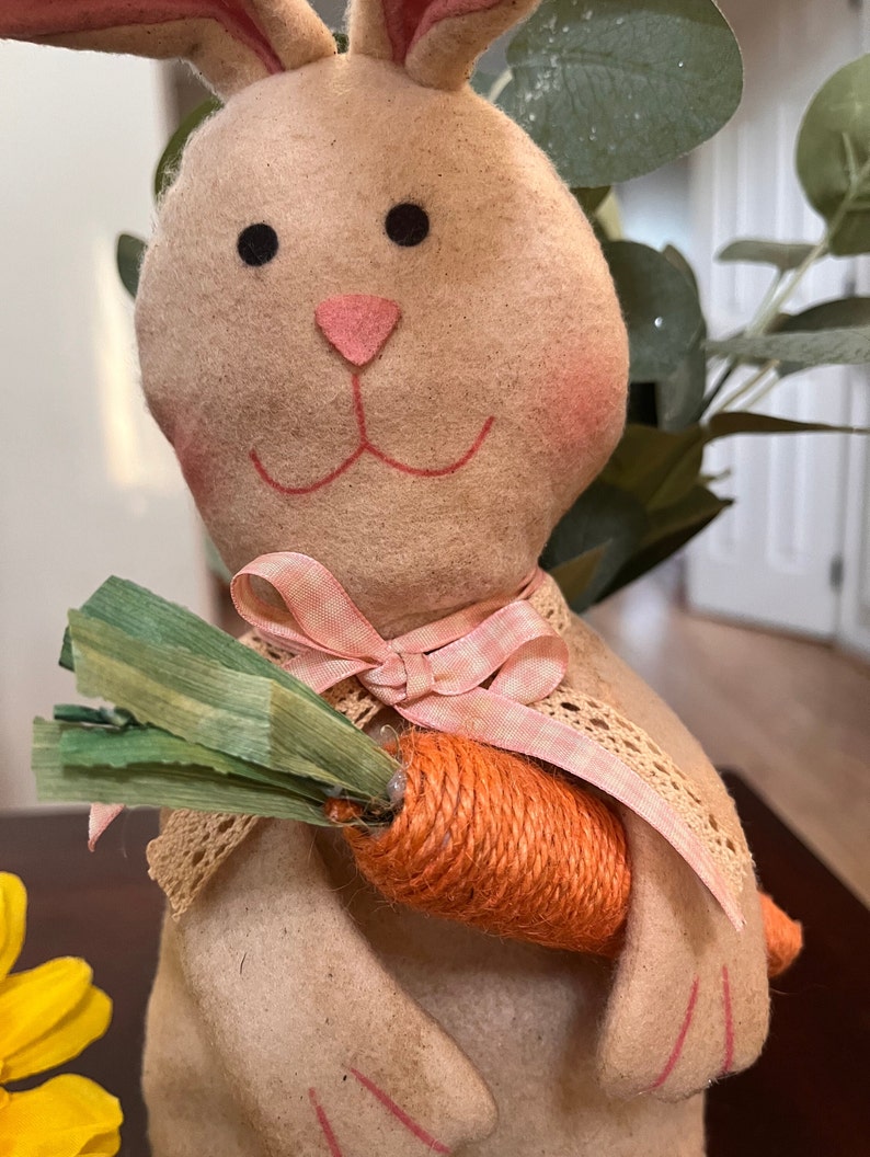 Set of 2 Primitive Easter Bunnies 14 - Etsy