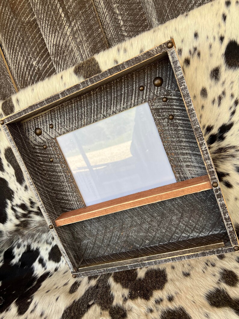 Buckle Display With 8x10 Picture. Holds 1-3 Buckles. BARNWOOD BROWN - Etsy