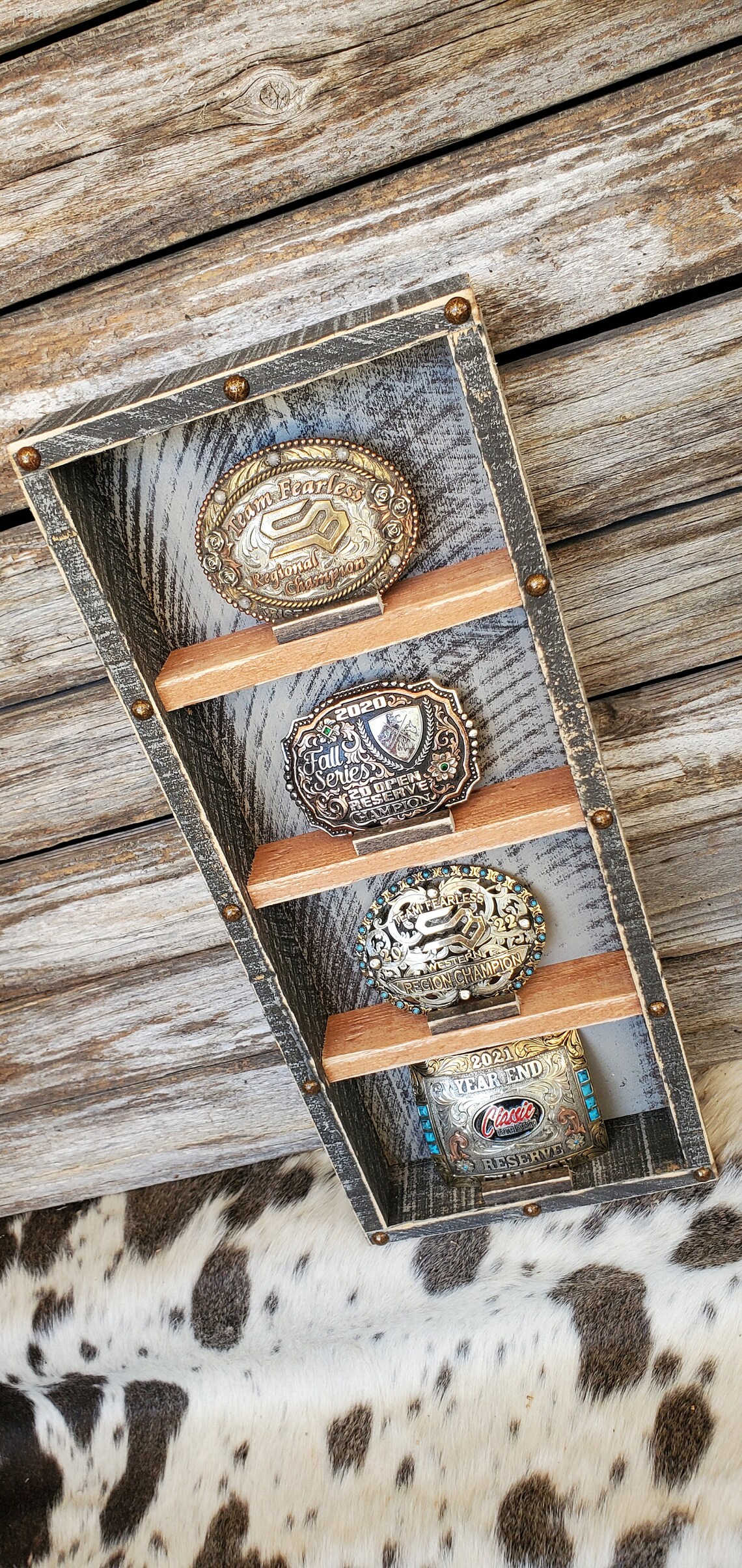 Vertical 4 Count Belt Buckle Display, Case, Box, BARNWOOD BROWN - Etsy