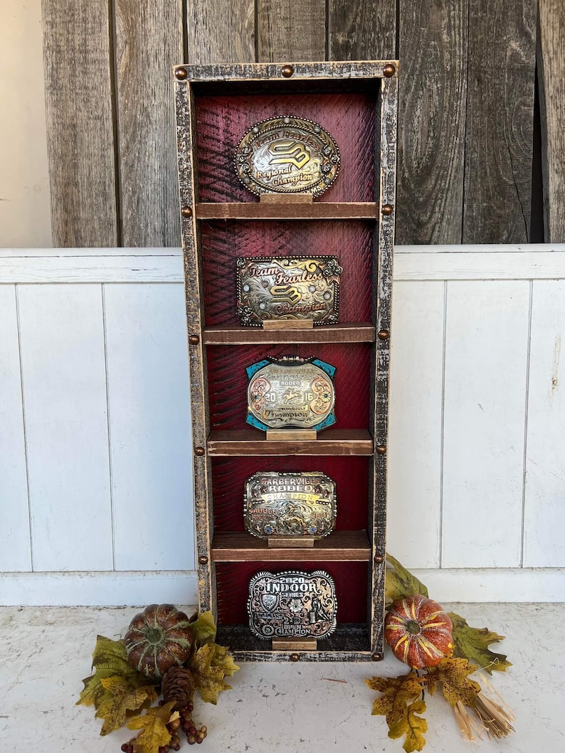 Vertical 5 COUNT RED and Barn Wood Brown Belt Buckle Display - Etsy