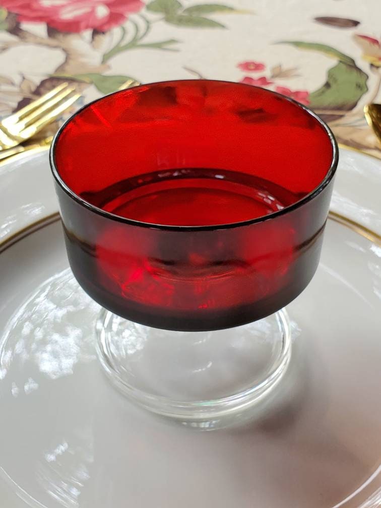 Set of 8 Arcoroc French Crystal Dessert Cups // Red and Clear | Etsy