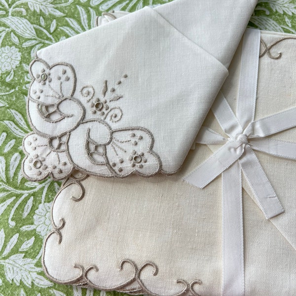 Madeira Linens - Etsy