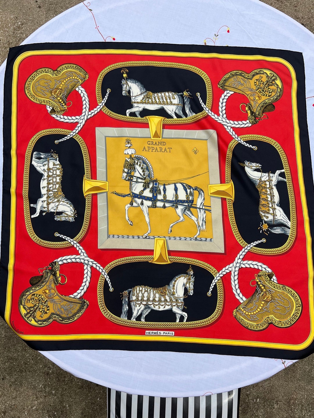 Beautiful Vintage Hermes Paris Silk Scarf // Grand Apparat ...