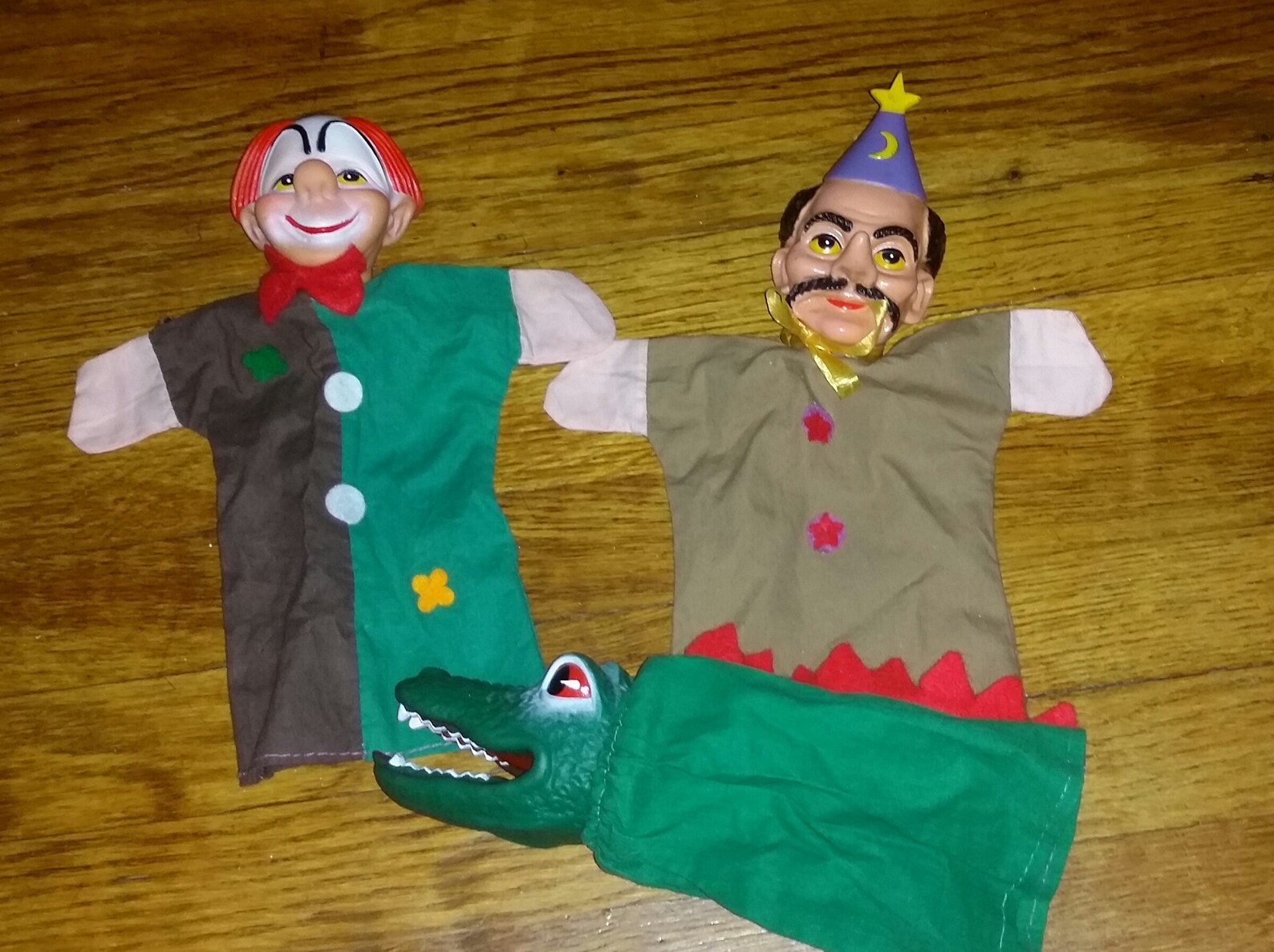 Vintage Lot of 3 Hand Puppets wizard Clown and Alligator - Etsy