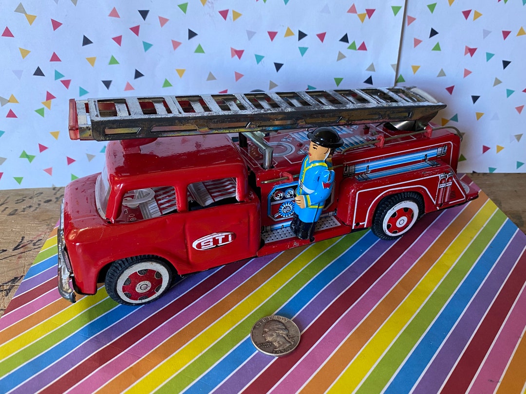 Vintage 1980s STI Tin Fire Truck With Ladder and Fire Fighters - Etsy