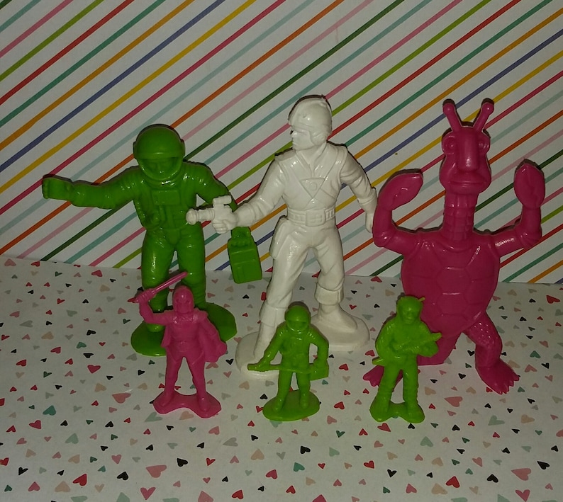Vintage Lot of Tim Mee Space Figures - Etsy